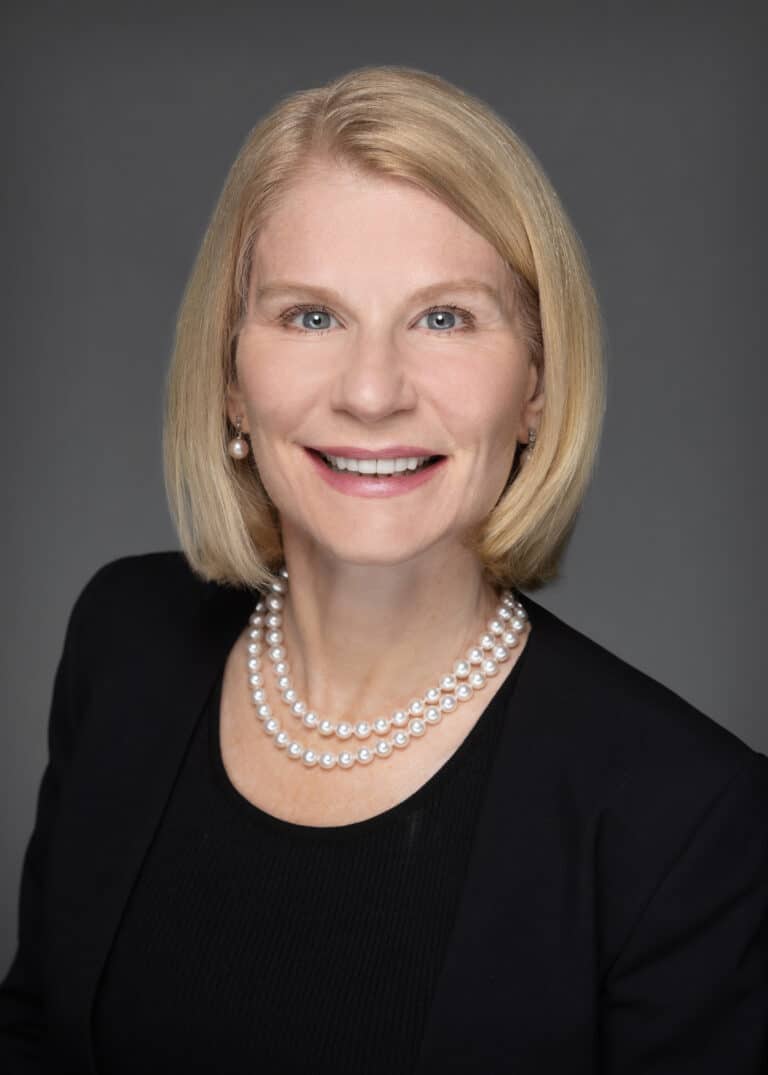 Leadership Team | Real Estate Investment Trust Company | Aimco